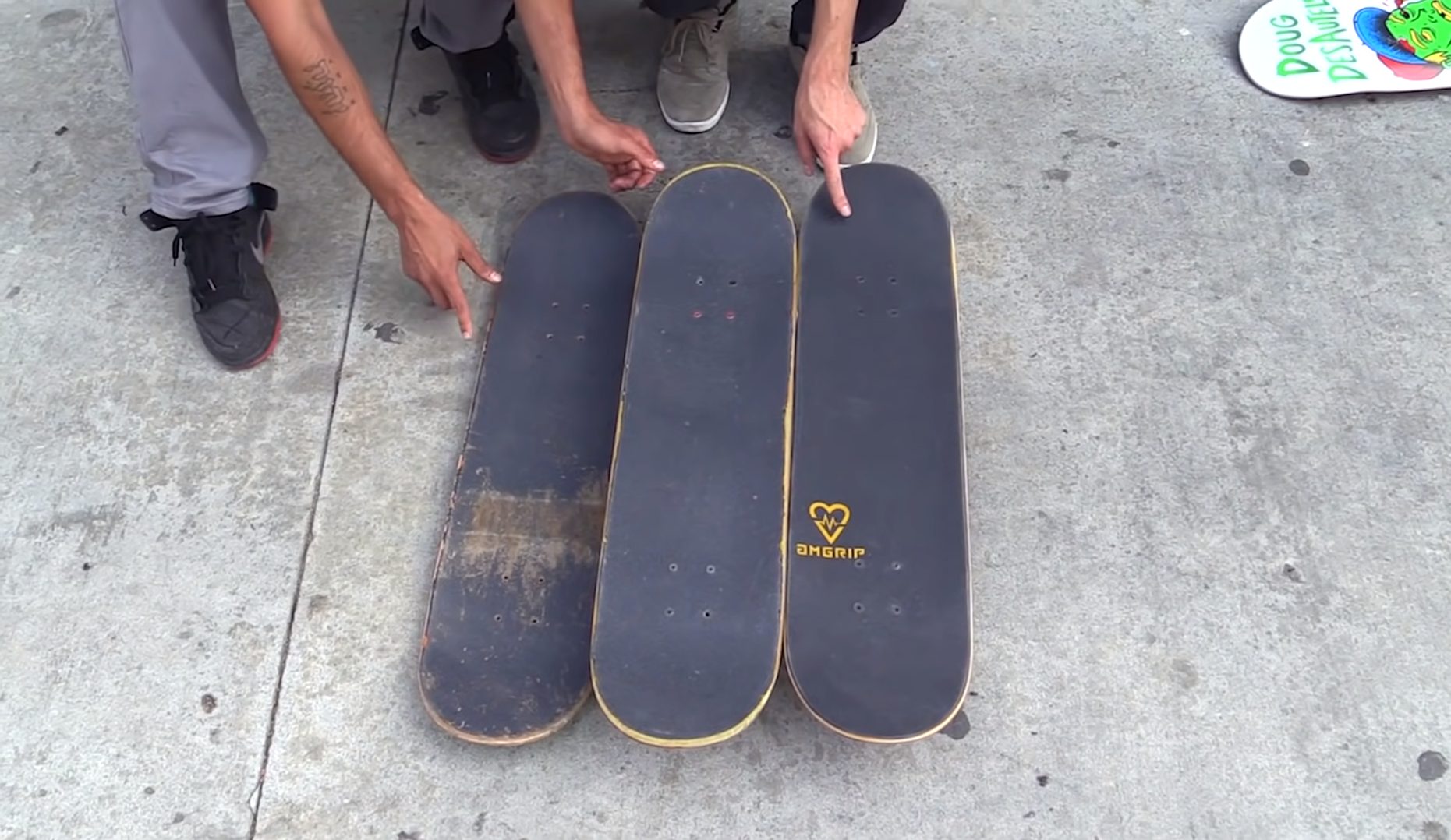 How To Clean A Skateboard Deck? (Step by Step Guide)