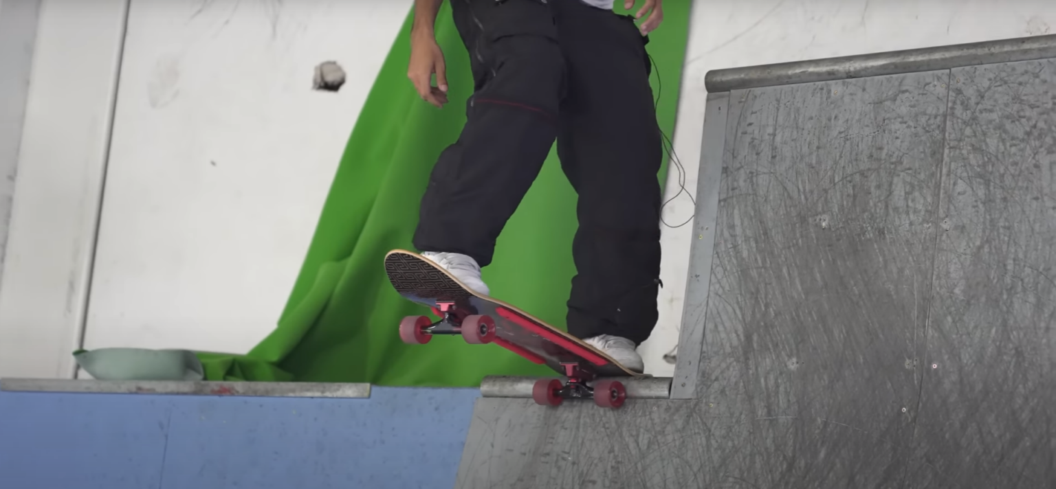 The Order of Learning Skateboard Tricks (Master Skateboarding)